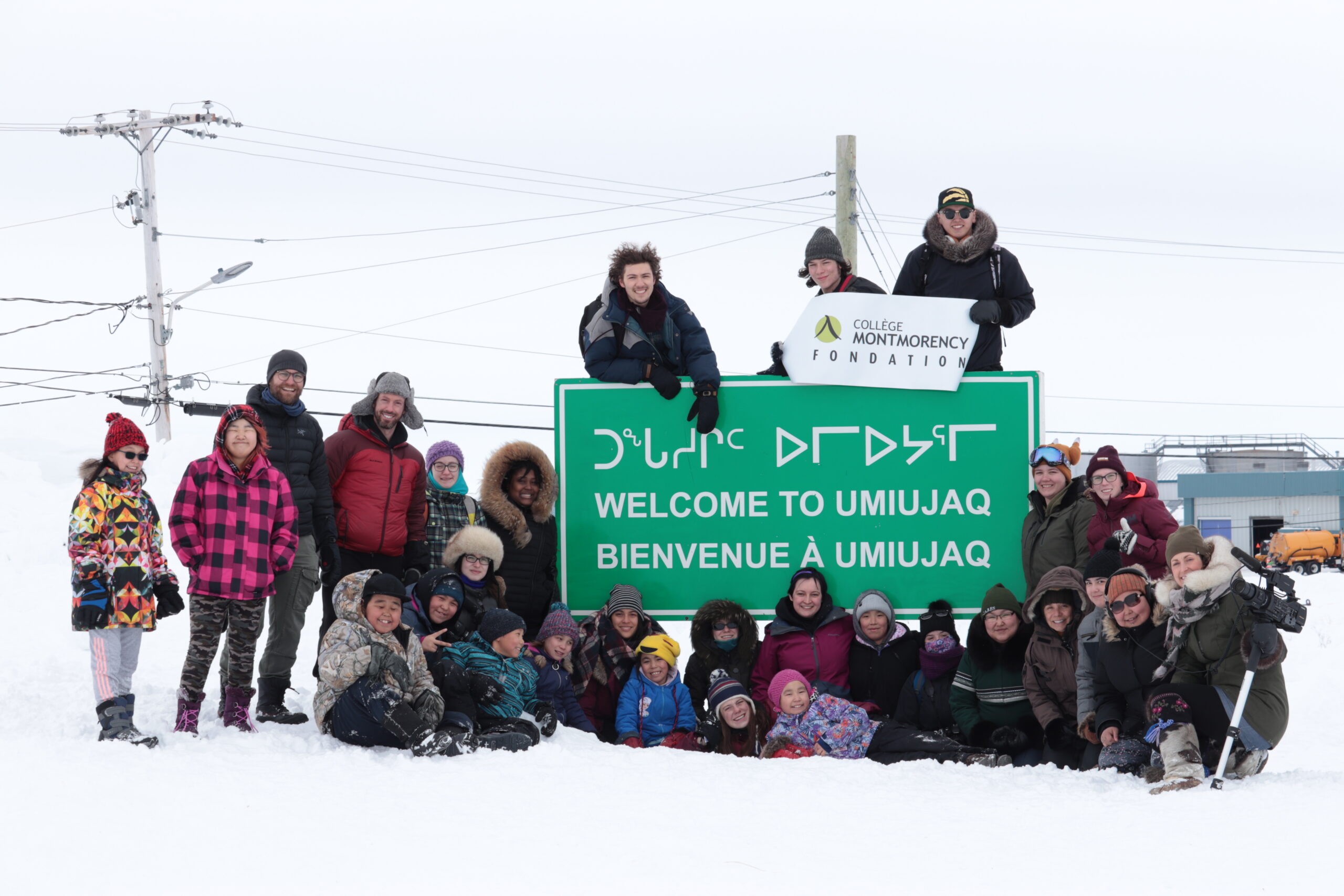 An art project brings together students from different backgrounds ...